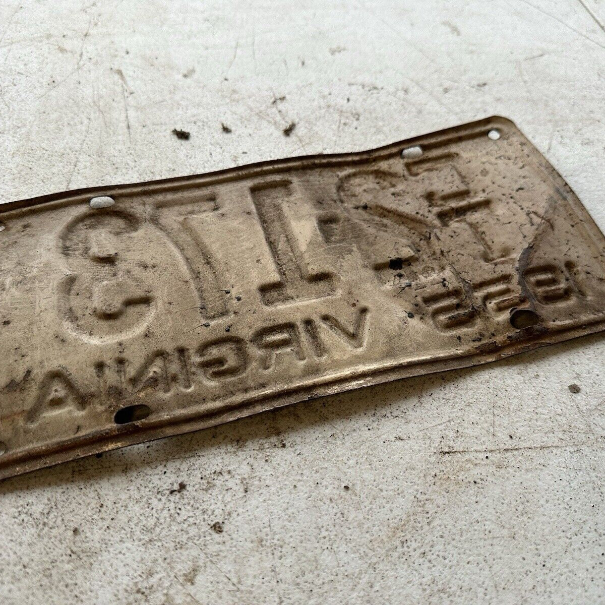 Vintage 1955 Virginia CT License Plate 2-173 – Iron Trap Garage