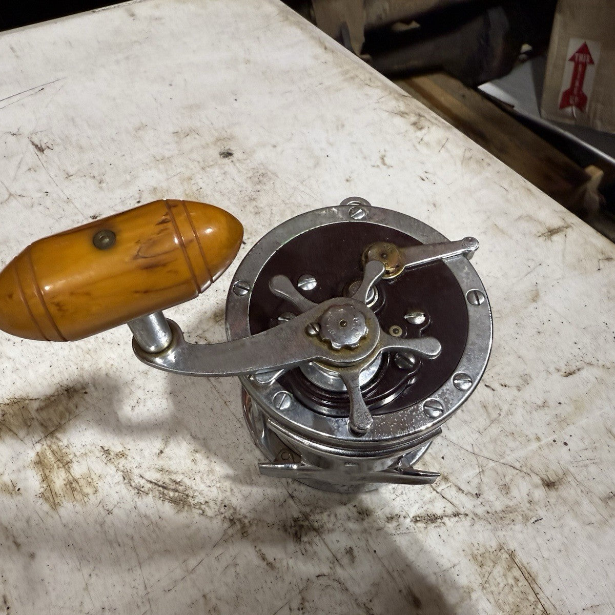 Vintage Early 70s Penn Senator 113H 4/0 – Iron Trap Garage