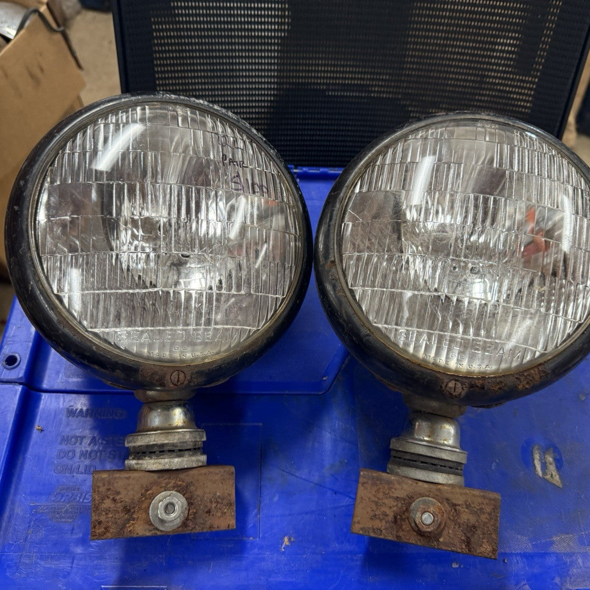 Vintage Arrow 775H Headlights, Rat Rod Headlights – Iron Trap Garage