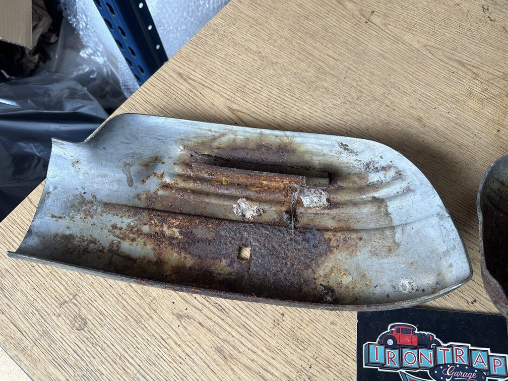 1946 1947 1948 Ford Accessory Bumper Wing Tips Deluxe Super Deluxe ...