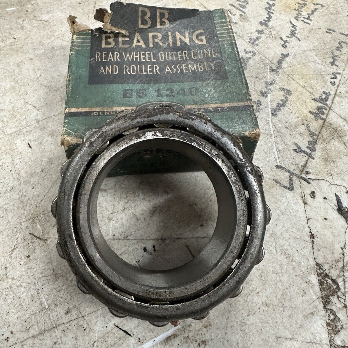 NOS Ford Rear Axle Outer Bearing BB-1240-A 1948-55 F4 F6 Pickup – Iron ...