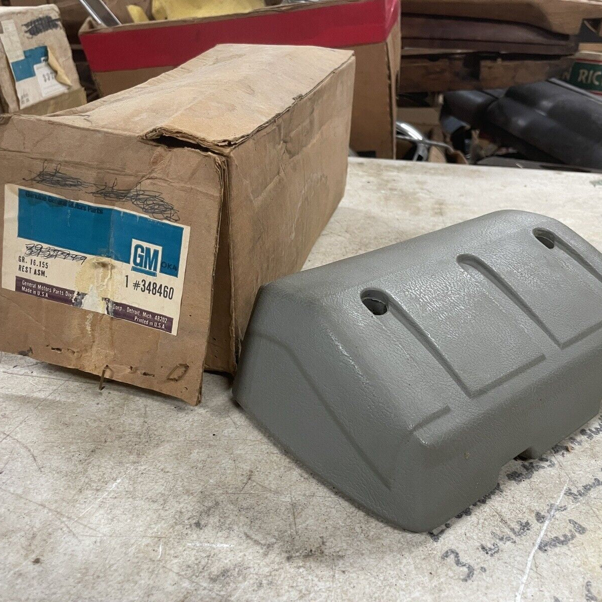 NOS 1969 1970 1971 GMC CHEVY TRUCK GRAY ARM REST BLAZER SUBURBAN GM NE ...