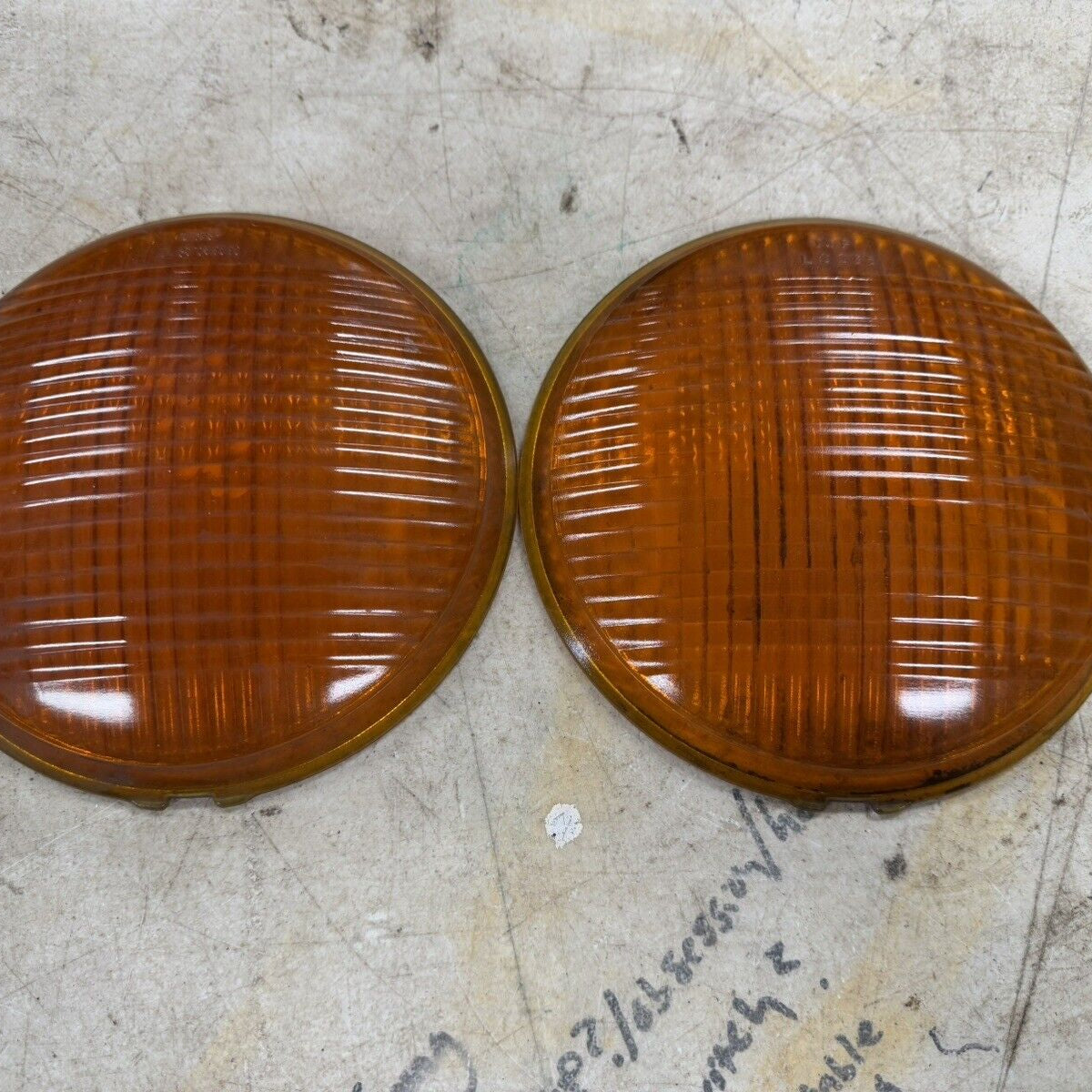 PAIR Vintage LS385 Amber Fog Lamp Driving KD LAMP Light GLASS LENS Tru ...