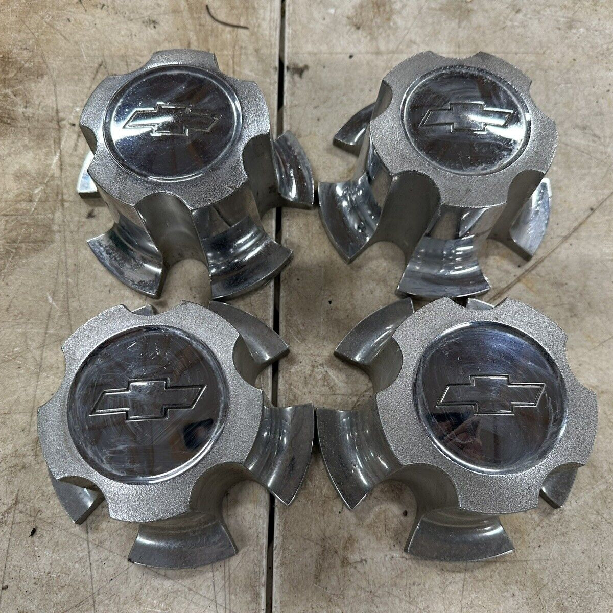 ORIGINAL 72-75 CHEVROLET CHEVELLE CAMARO NOVA RALLY WHEEL CENTER CAPS ...