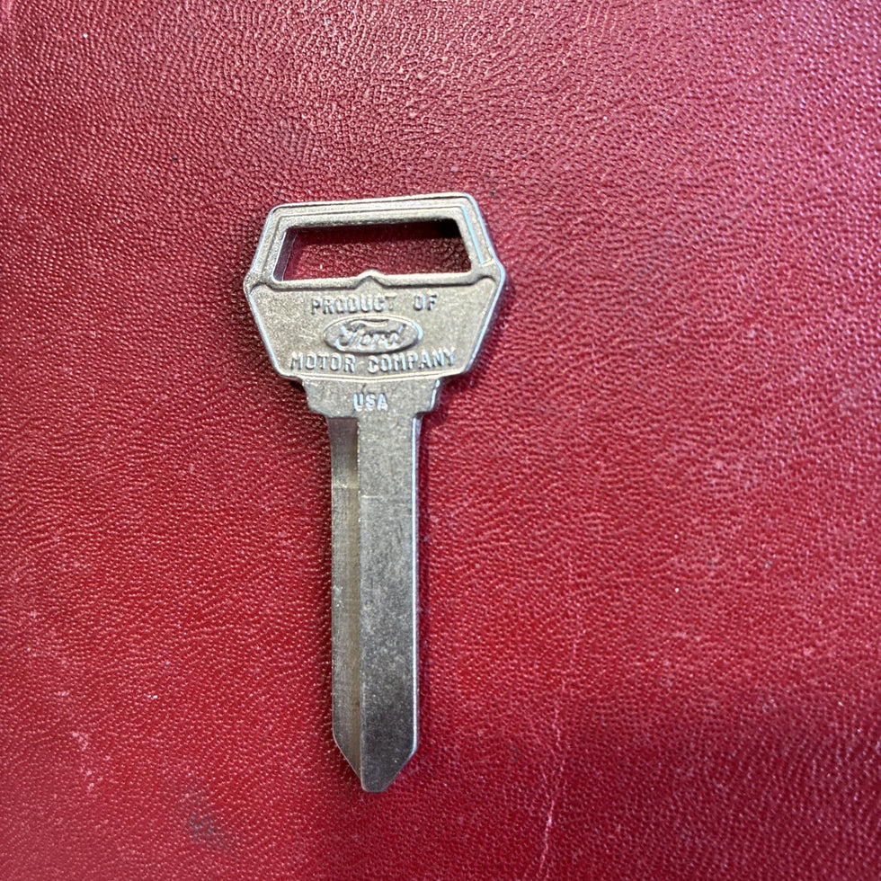 Original Ford Galaxie Crest Vintage Key Blank NOS OEM, 1965 1966 —H ...