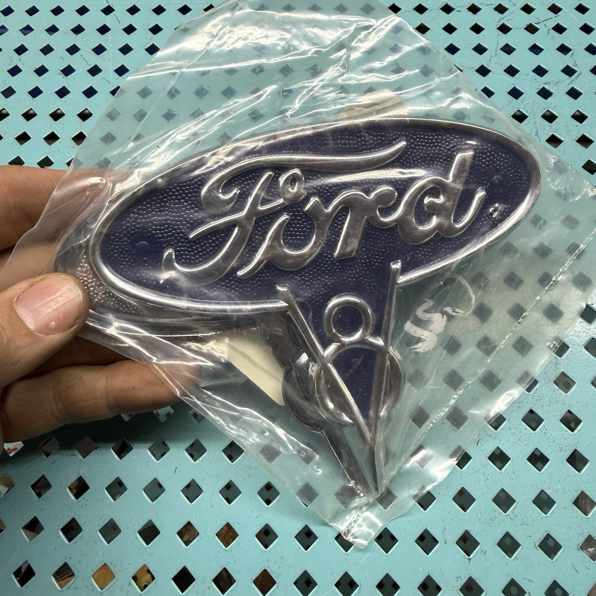 NEW Pair 1935 1936 Ford pickup truck hood side V8 emblem 50-16606 ...