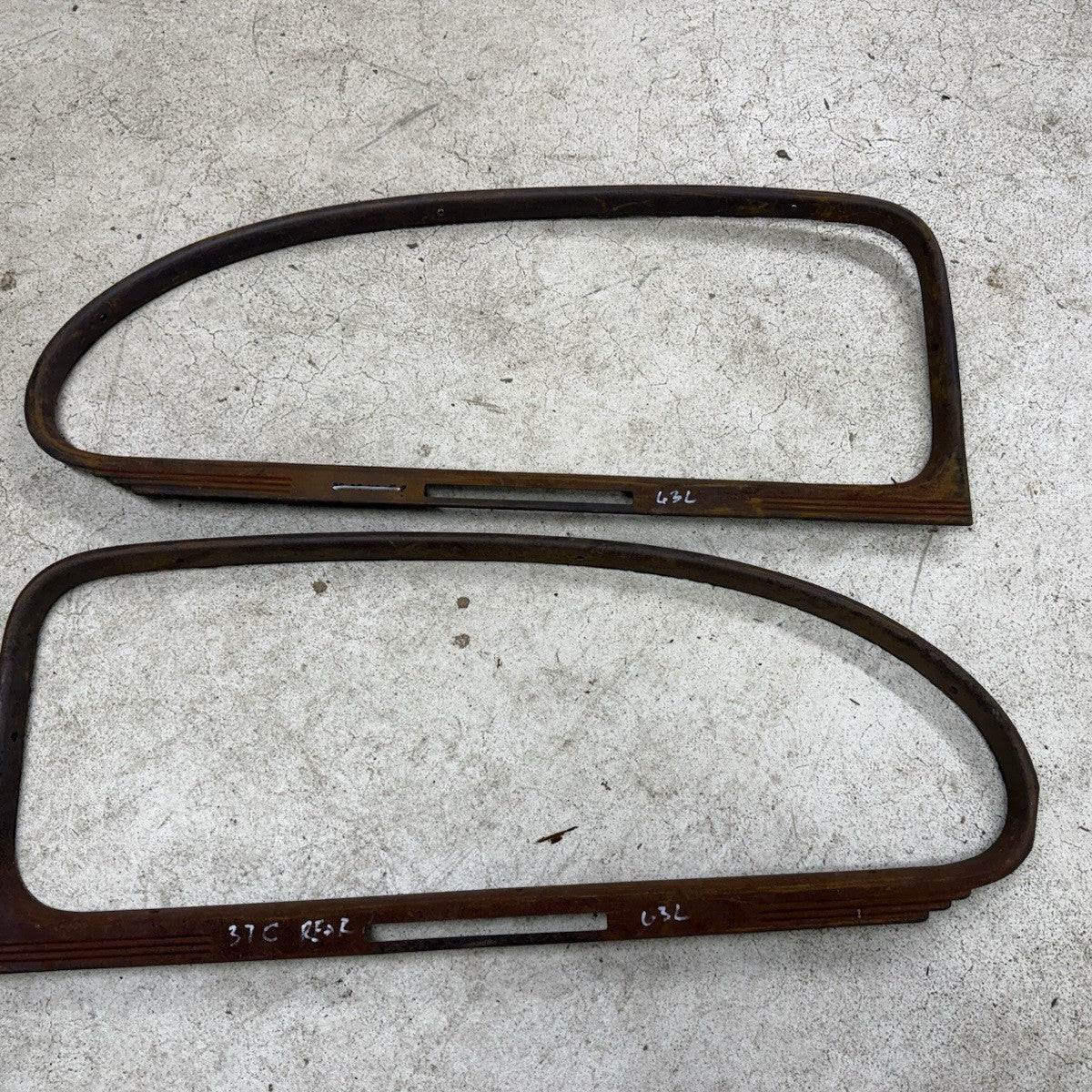 1937 1938 Chevy 2dr Sedan QUARTER WINDOW GARNISH TRIM MOLDINGS Origina ...