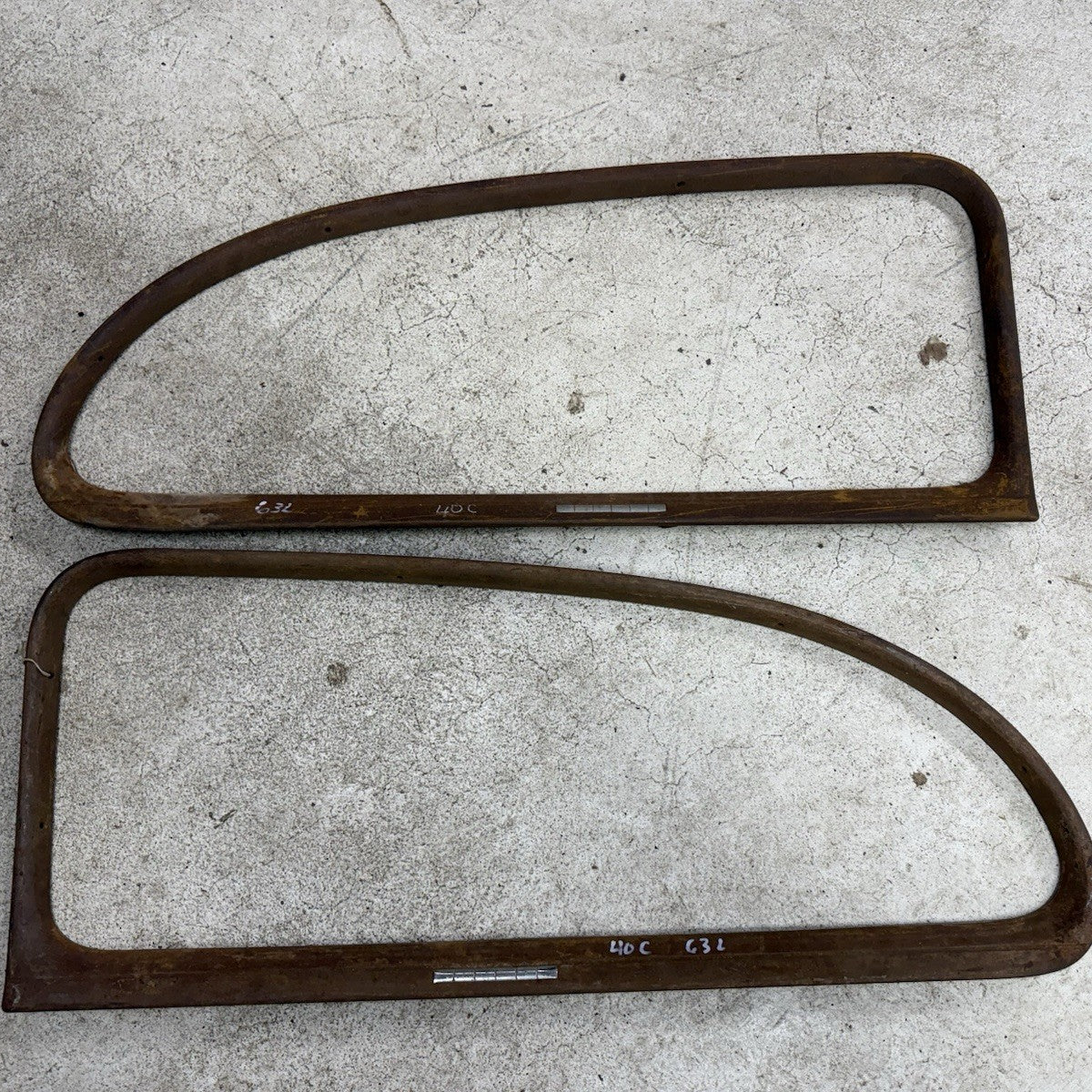 1940 Chevy 2dr Sedan QUARTER WINDOW GARNISH TRIM MOLDINGS Original GM ...