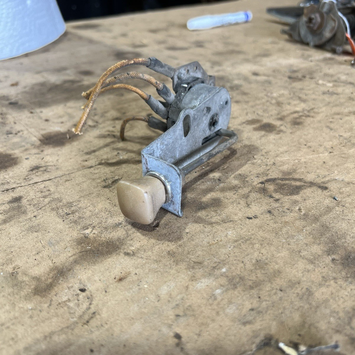 1939 Chevy Headlight Switch Knob Head Light – Iron Trap Garage