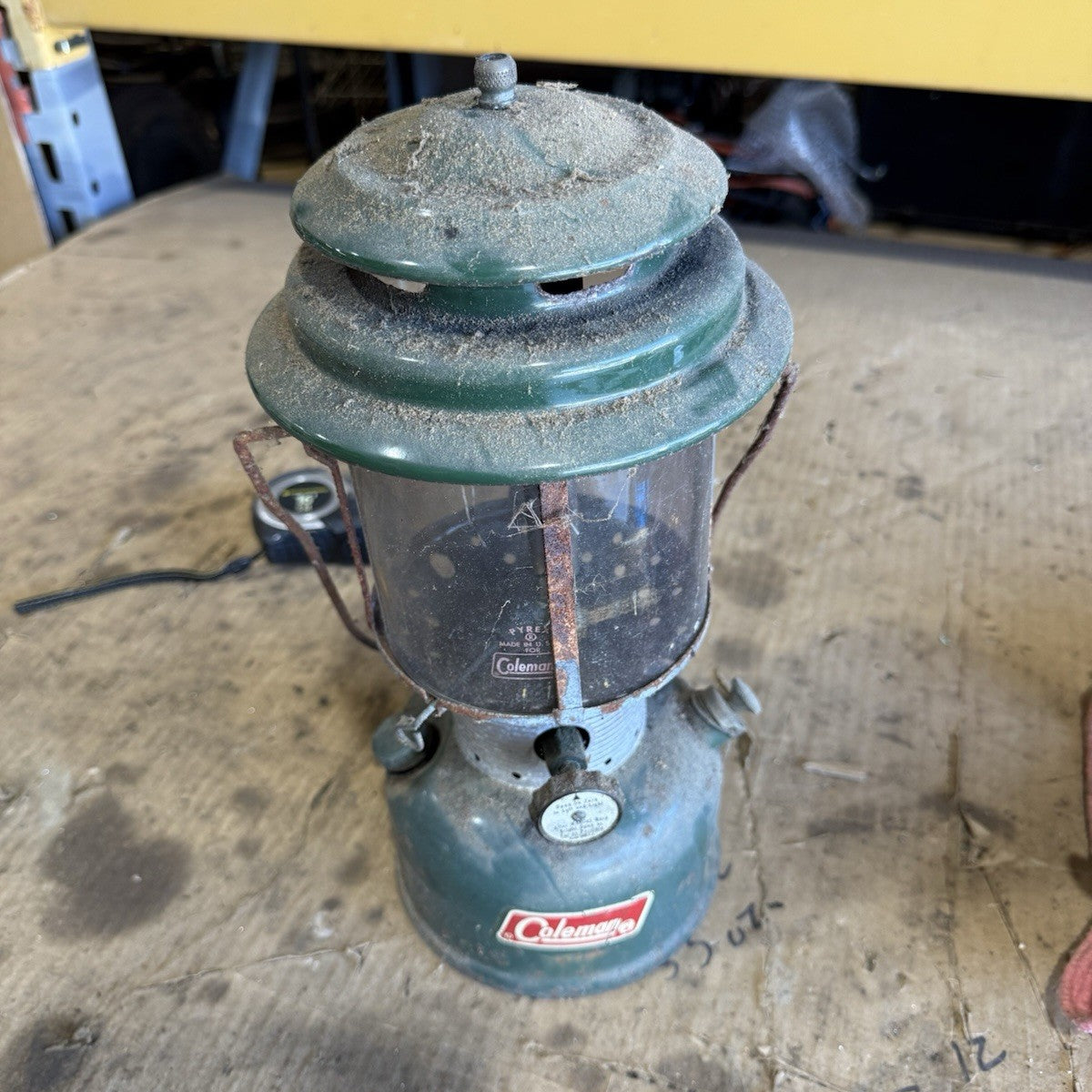 Vintage Coleman Model 220F Camping Lantern 1974 – Iron Trap Garage