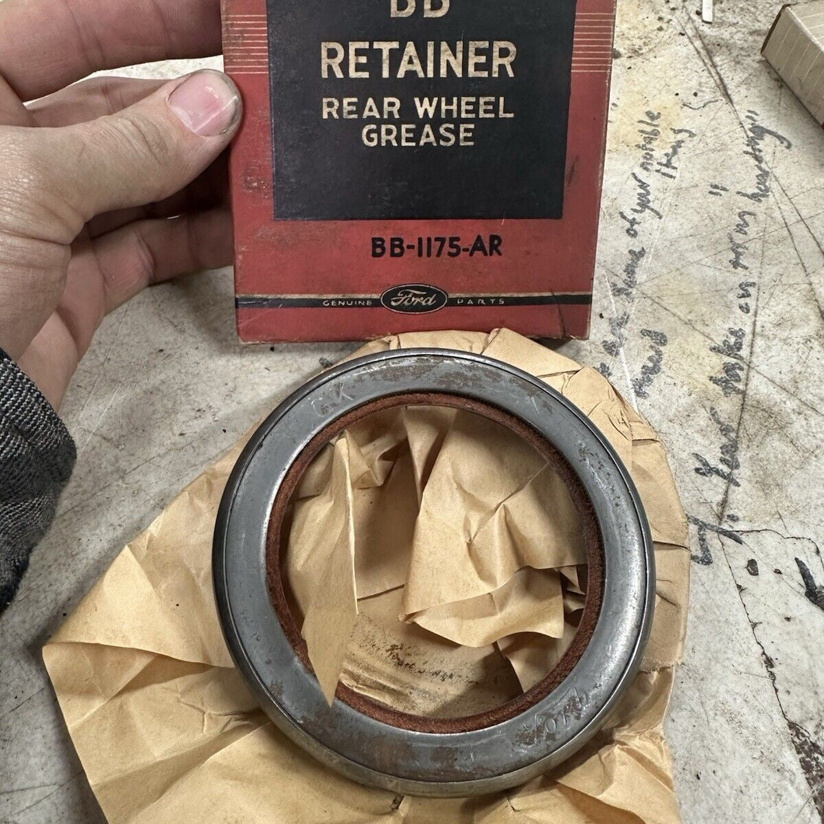 Rare New Old Stock 1930-34 Ford Truck Rear Wheel Grease Retainer BB-11 ...