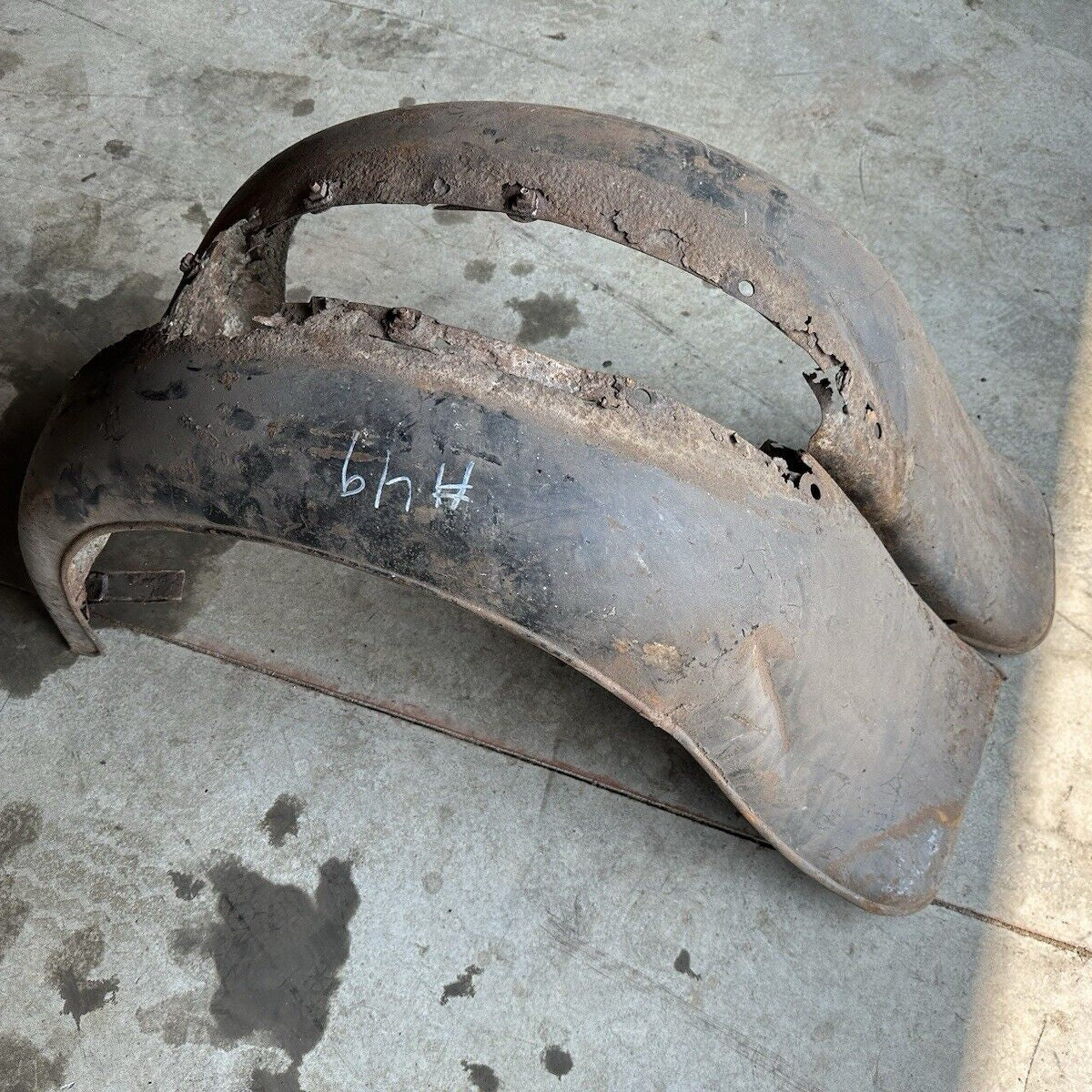 Original 1932 Ford Sedan Tudor 4 Door Rear Fenders Original – Iron Trap ...
