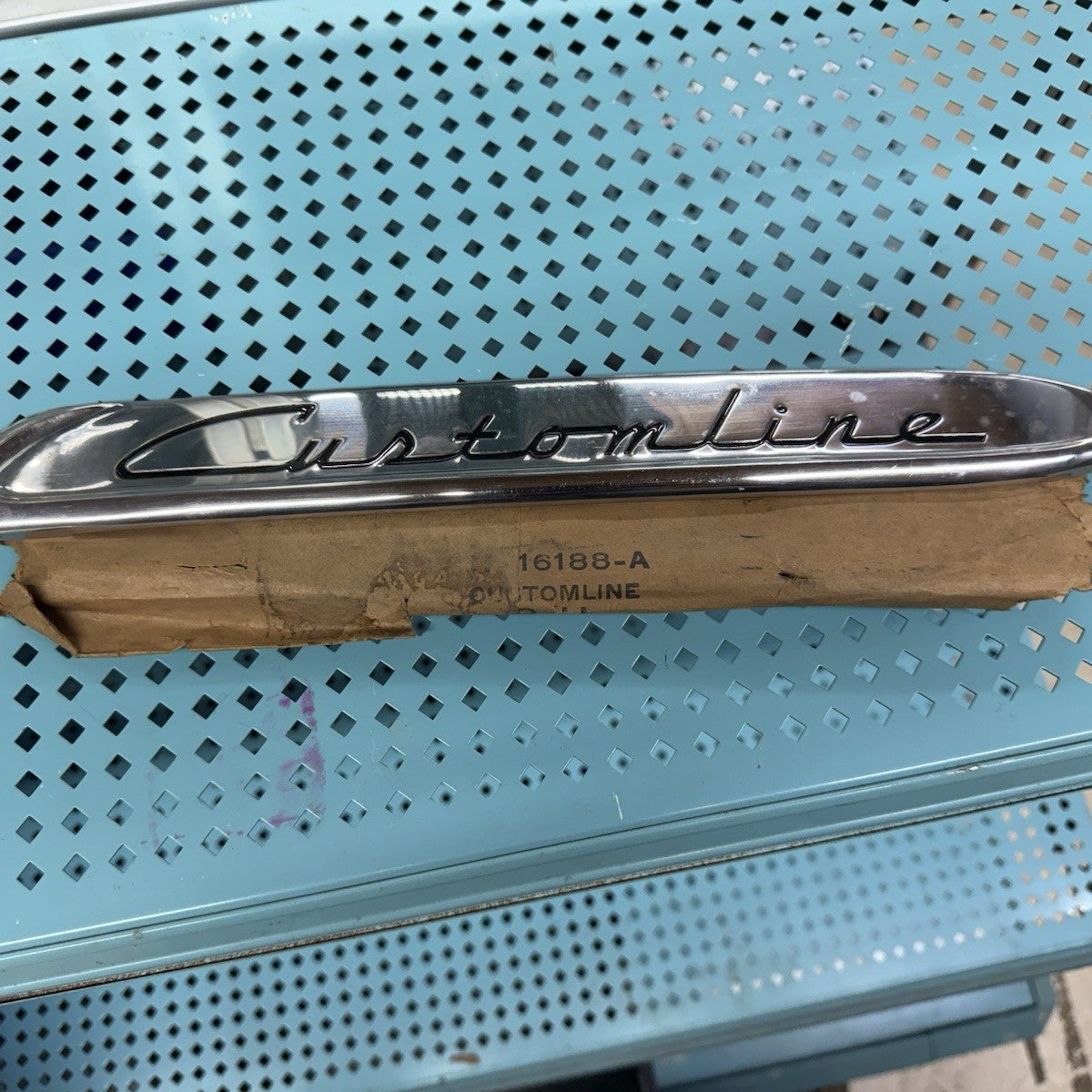 NOS OEM 1953 1954 Ford Customline Right Passenger Fender spear trim ...