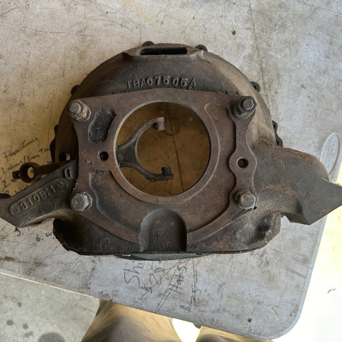 Vintage 1954-1964 Ford 223 Cast Iron Bell housing T86 Transmission ...