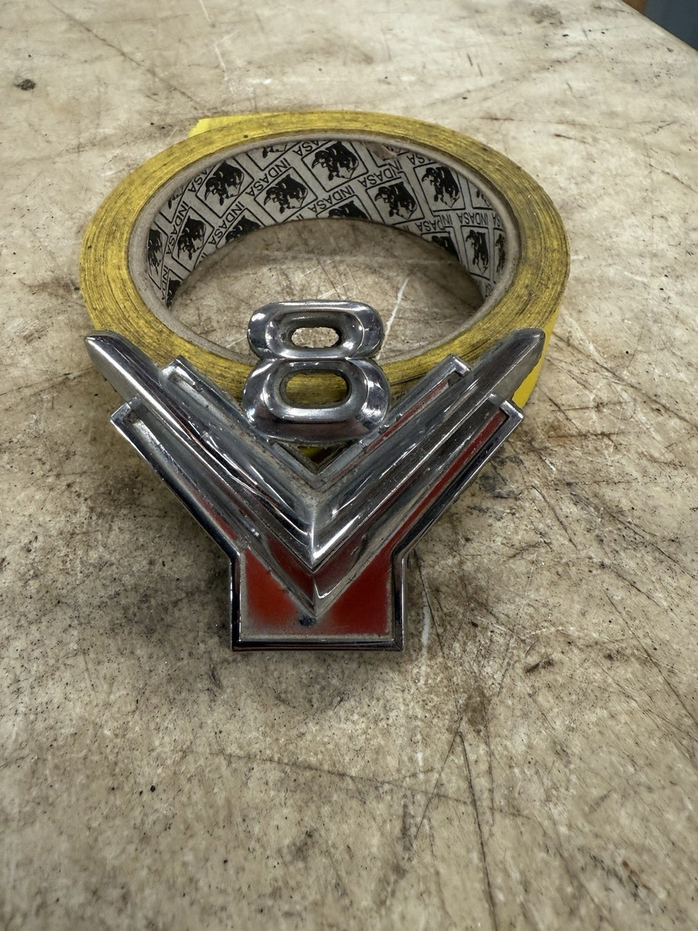 BM-16237-A Original Ford "V8" Fender Emblem 1954 1955 1956 (51) – Iron ...