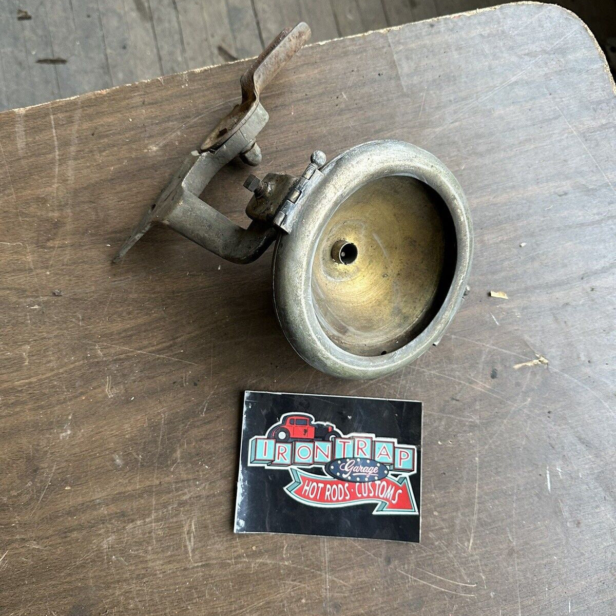 Vintage Brass CM Hall Cowl Light & Bracket Model 202 – Iron Trap Garage