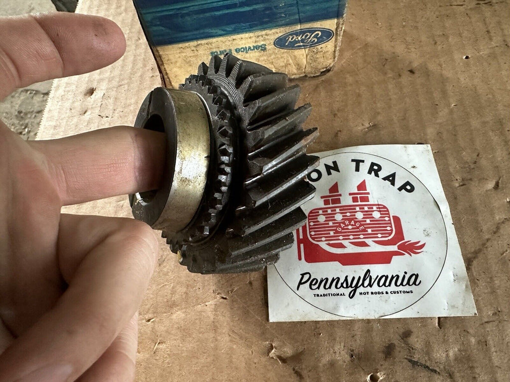 NOS 1975 1976 1977 1978 1979 Ford pickup truck 2nd speed gear D5TZ-710 ...