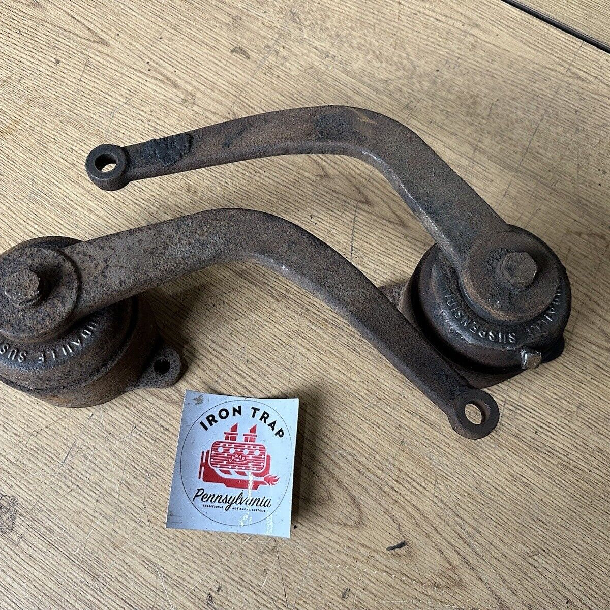 1936 1937 1938 Pierce Arrow Houdahle Lever Action Shocks – Iron Trap Garage